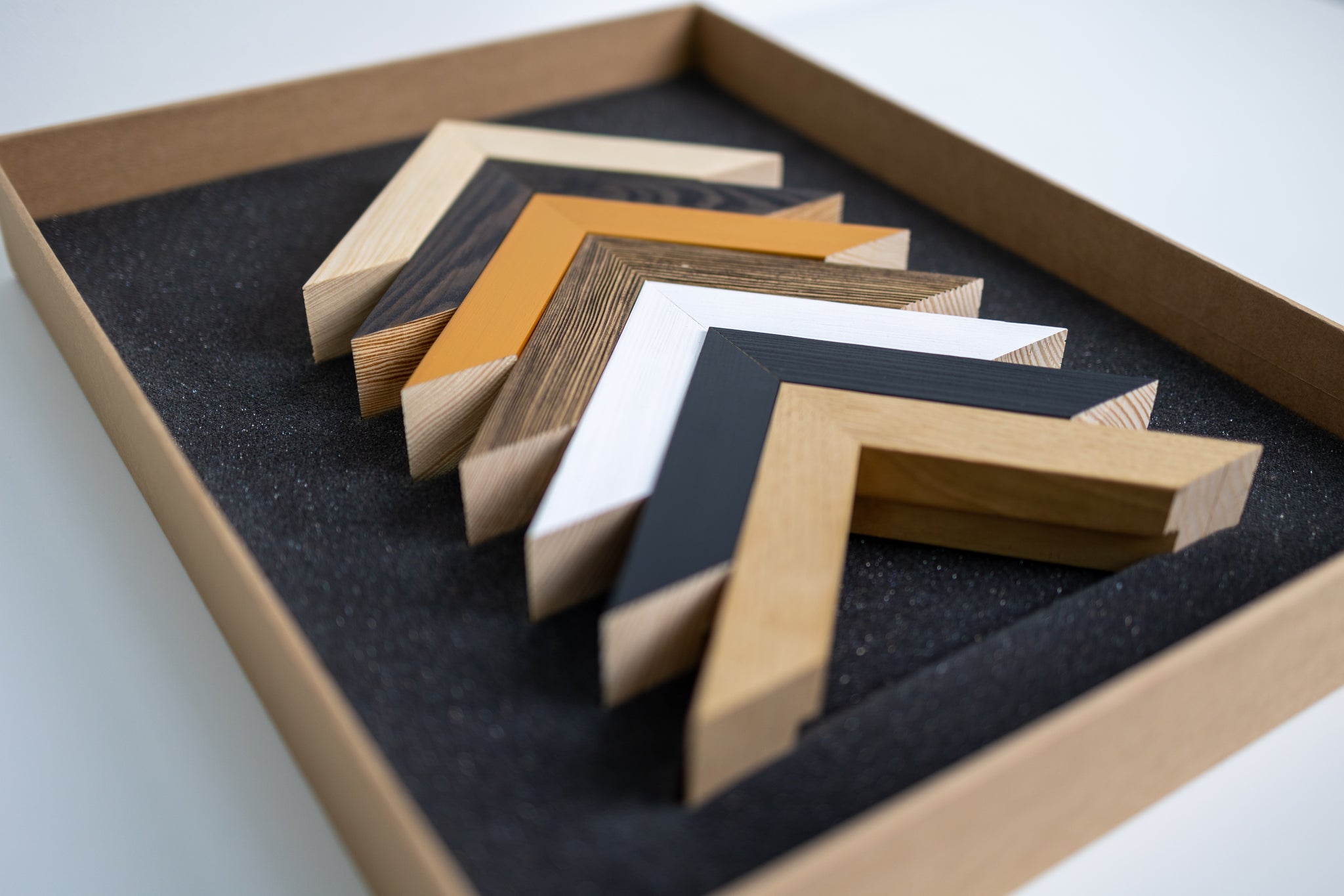 Frame Corners Sample Box – QT Albums