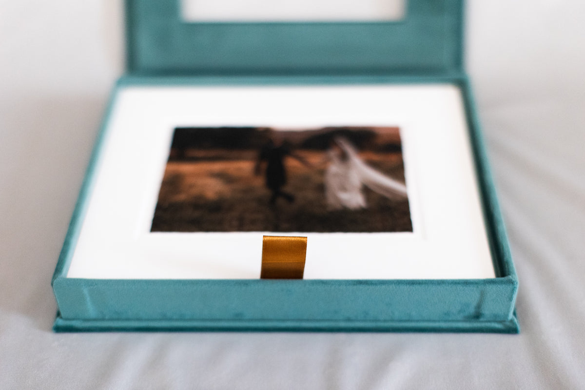 Clamshell Window Box (SET OF 5) – QT Albums